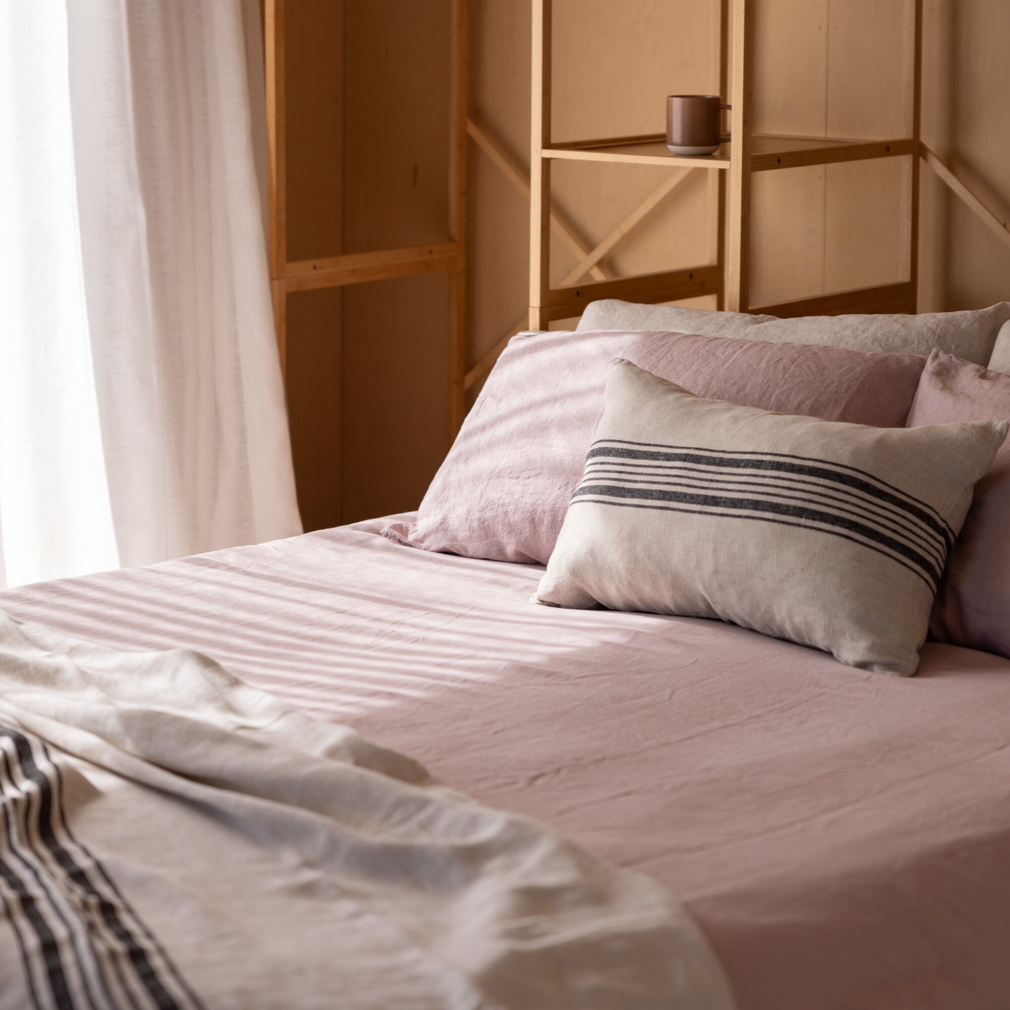 Tide Linen Throw l The Linen Project – thelinenproject
